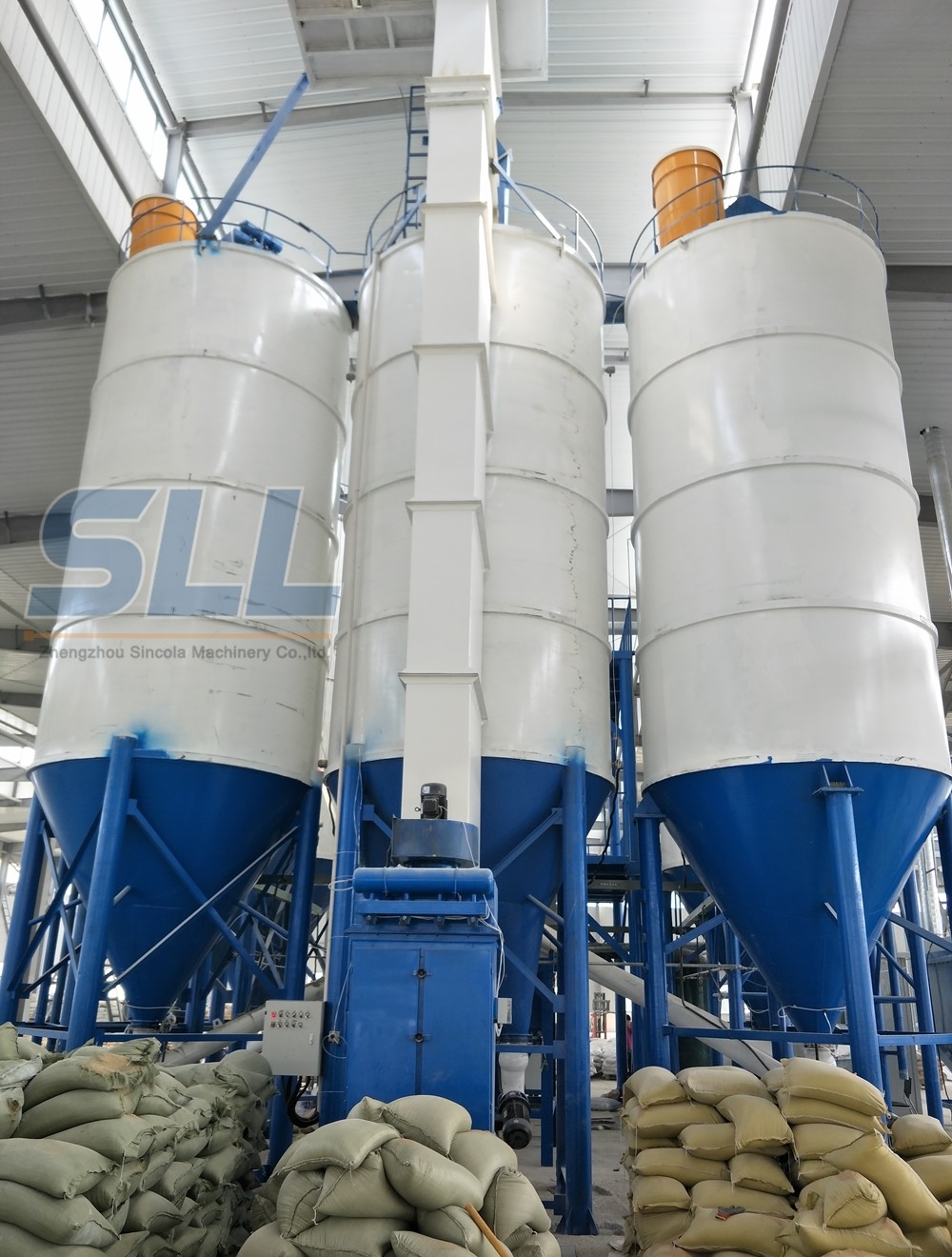 400T Steel Bolted Cement Storage Silo Electrical Power Derive For ...